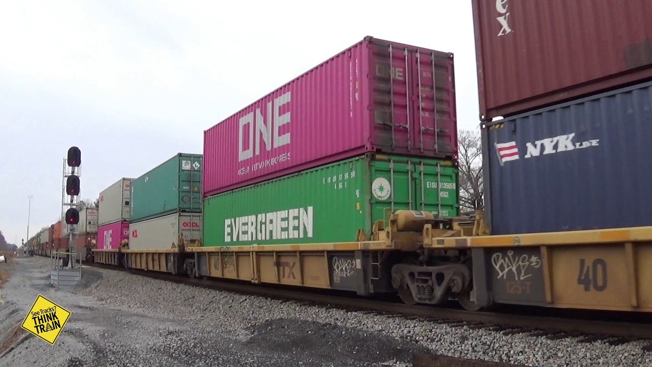 NS 8093 (GE ES44AC) leads NS 234 - YouTube