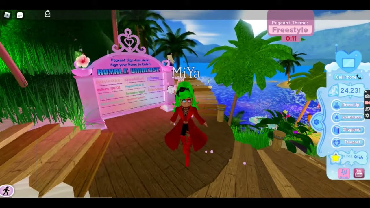 ROYALE HIGH IN ROBLOX - YouTube