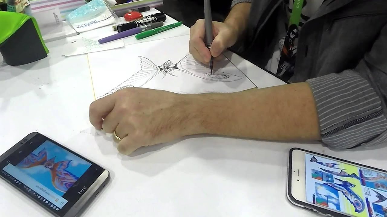 Shinji Nishikawa Draws Eternal Mothra NYCC2015 - YouTube