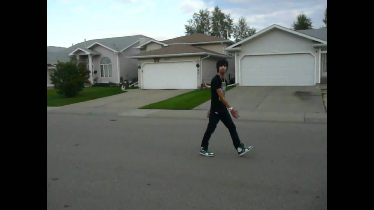 Weird guy walks down street - YouTube