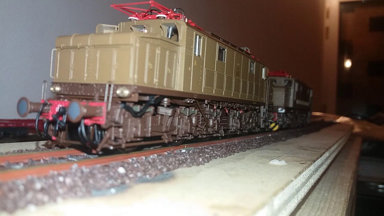 E626 075 LEVEL+ E626 159 BIG MODELS in doppia trazione - YouTube