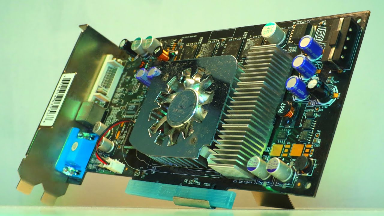 Retro gaming Core 2 Quad QX6850 Extreme with FX 5900 XT - YouTube