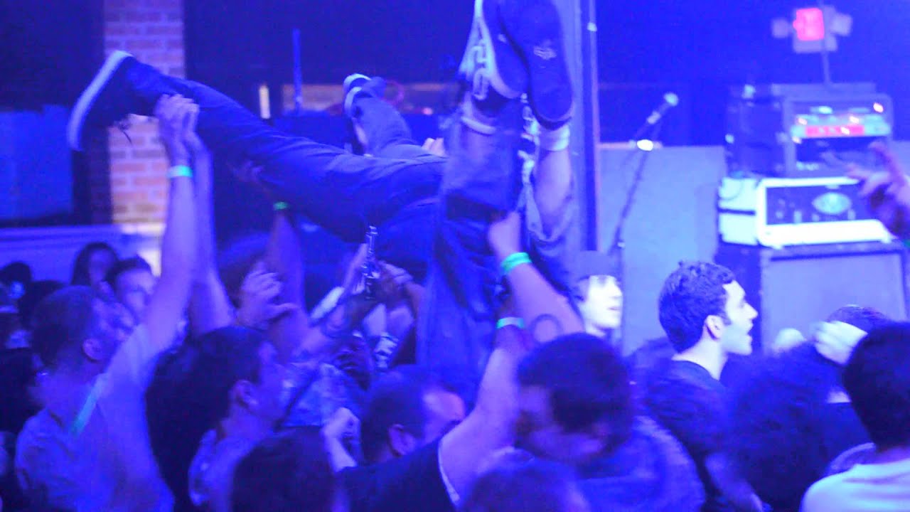 Fallen Captive - The Edge Of Collapse Live at Peabodys - YouTube