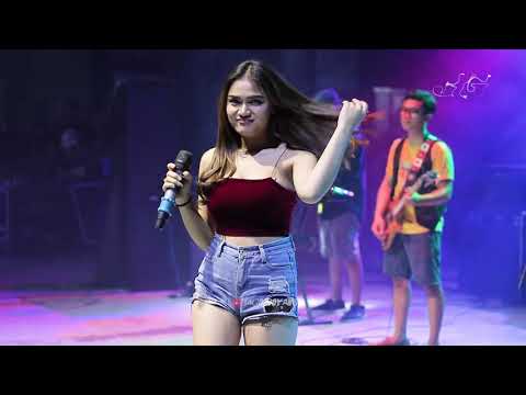 MIKE YOLANDA (JANGAN LUPA PAKAI MASKER) JAGO GOYANG