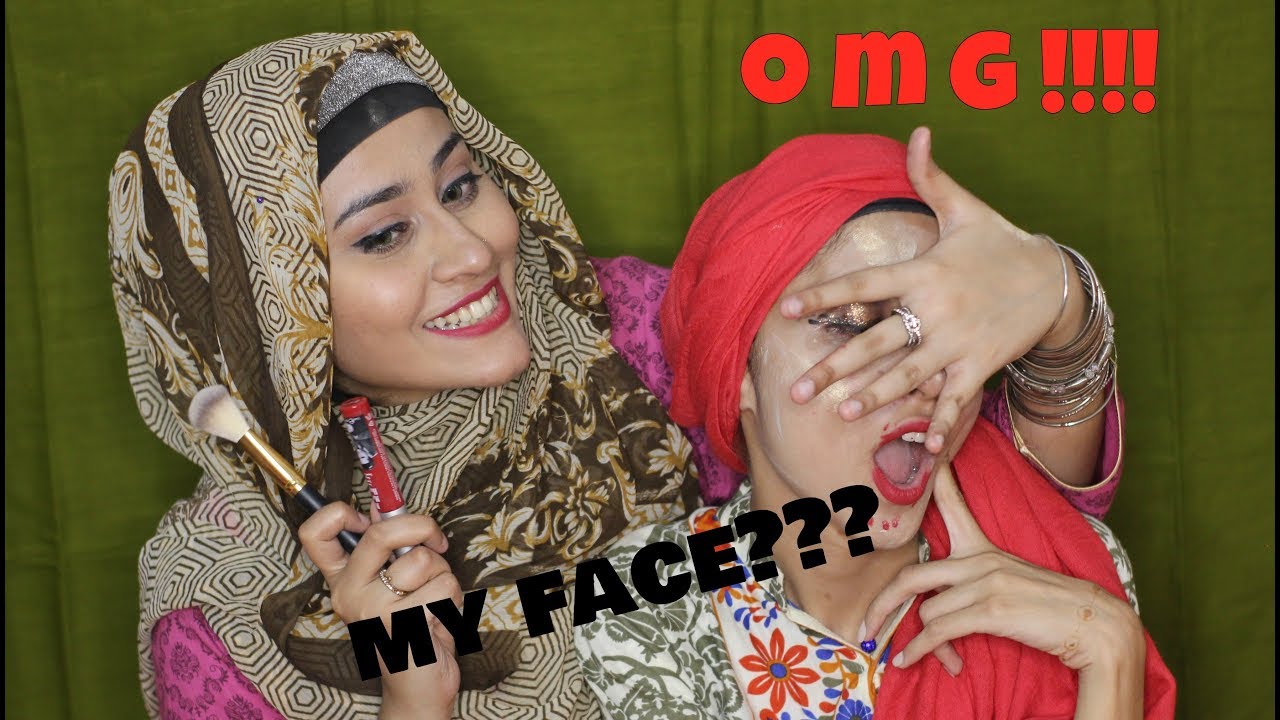 Blindfolded Makeup Challenge With Mariam HILARIOUS! || Hunaina Rasool ...