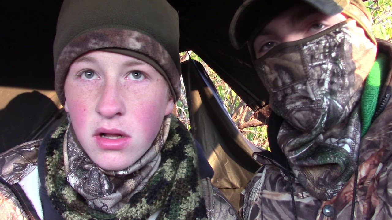 Mid-November Whitetail Hunting - YouTube