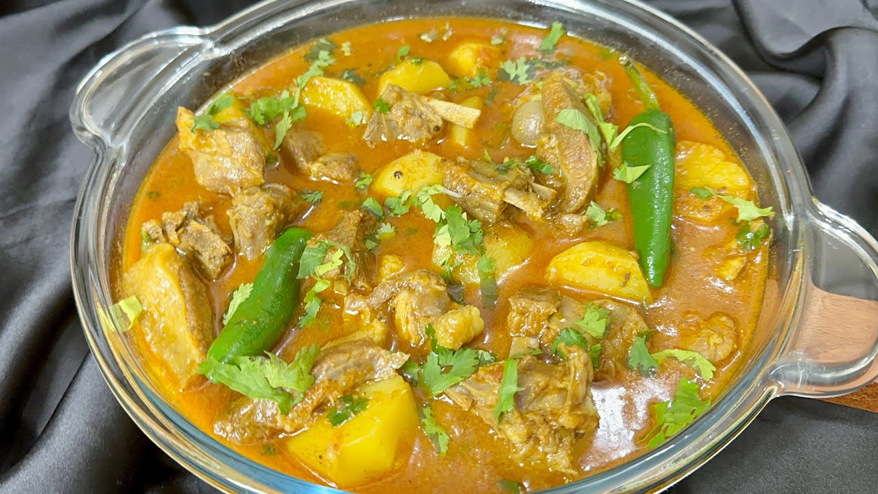 Simple & Easy Aloo Ghosht | Mutton Aloo Ghosht | Winter Special Recipe ...