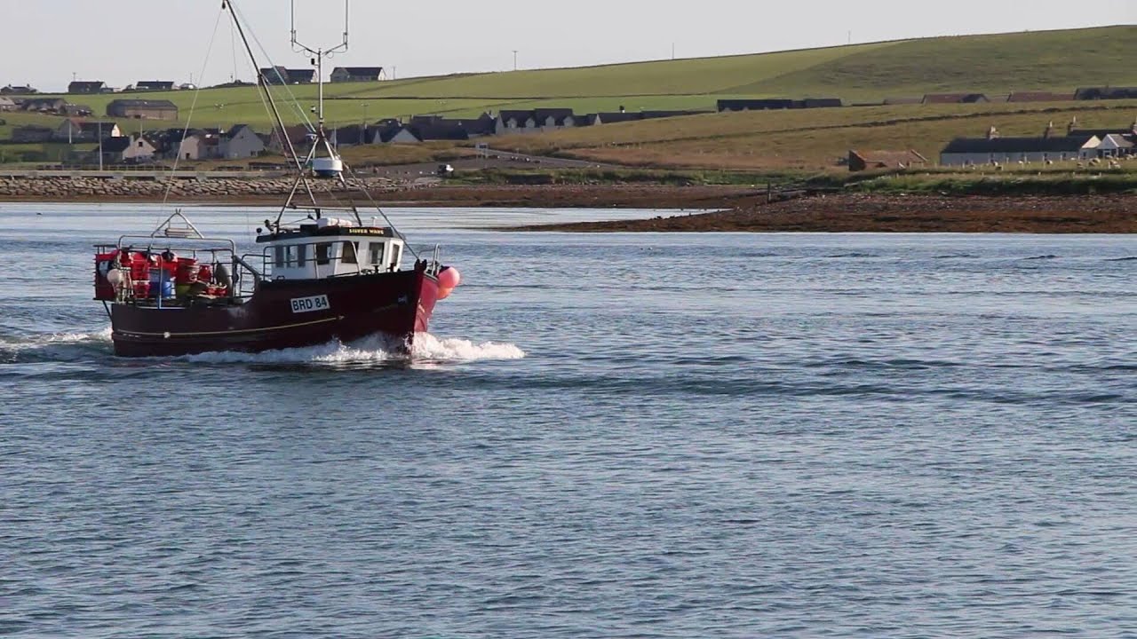 A day of fishing with the Silver Wave on the Scapa flow, Scotland - YouTube