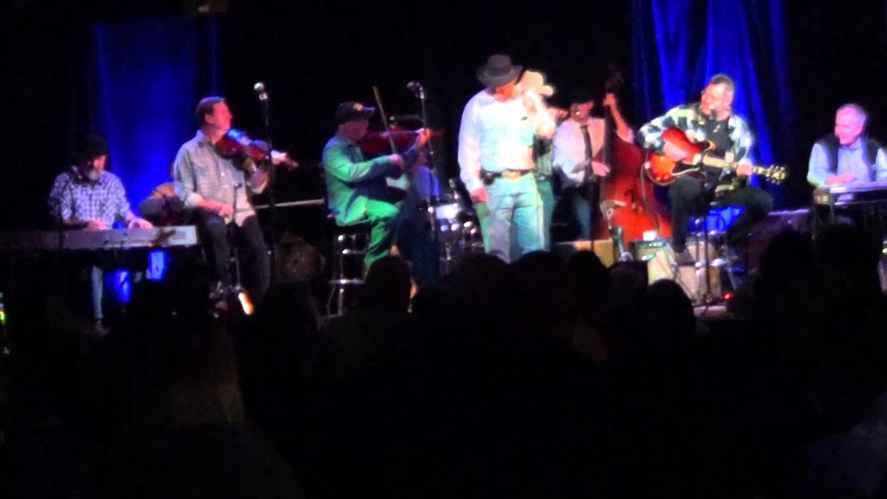 Billy Young with Vince Gill The Time Jumpers @ Nashville - YouTube