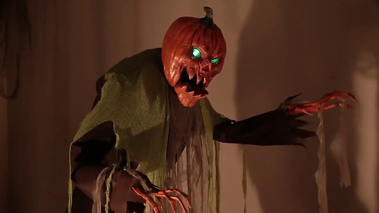 SVI Pumpkin King Animatronic - YouTube