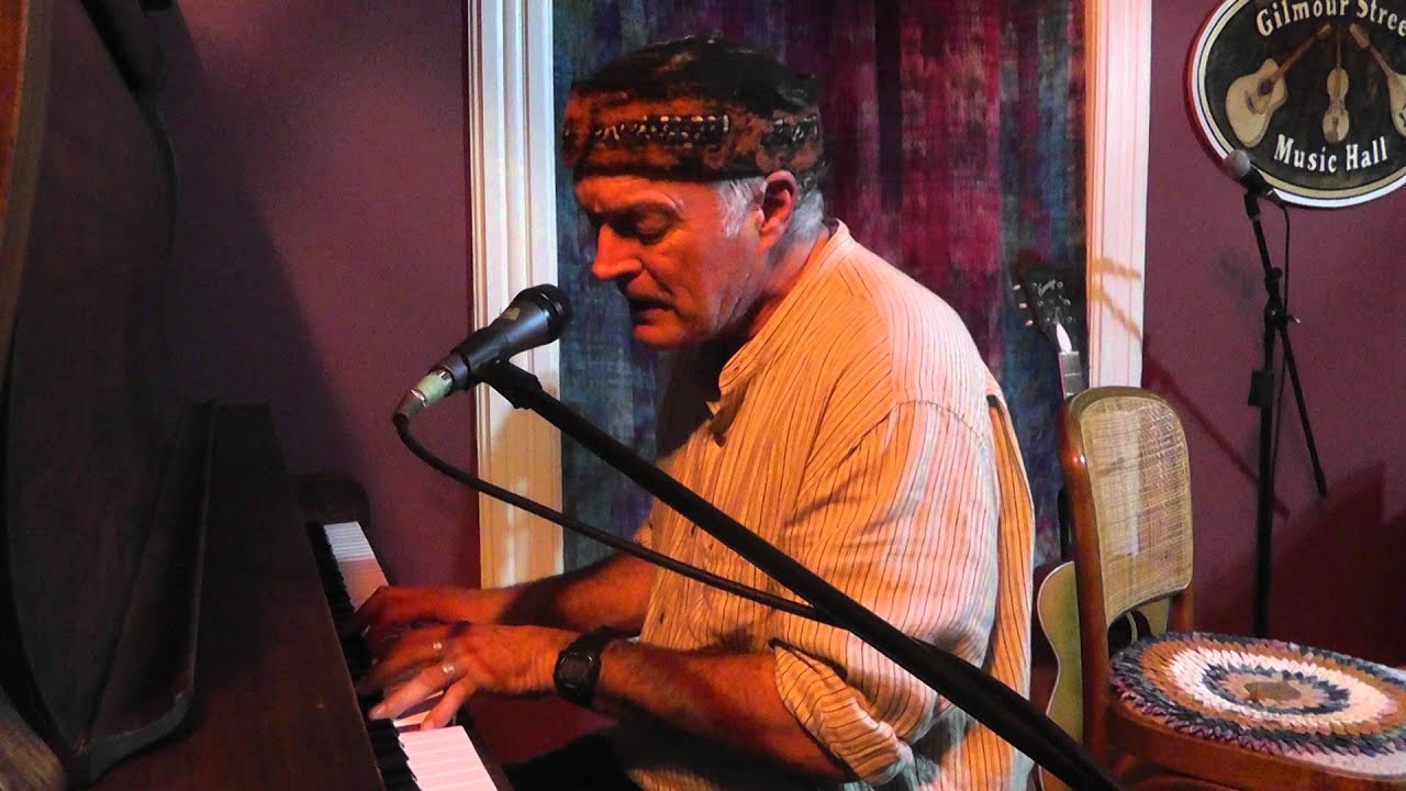 Ian Tamblyn - 25th Hour of the Day - at Gilmour Street Music Hall - YouTube