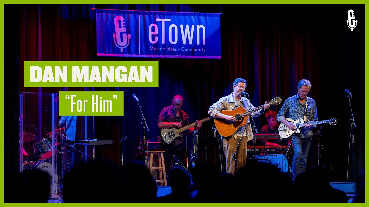 Dan Mangan - "For Him" (live on eTown) - YouTube