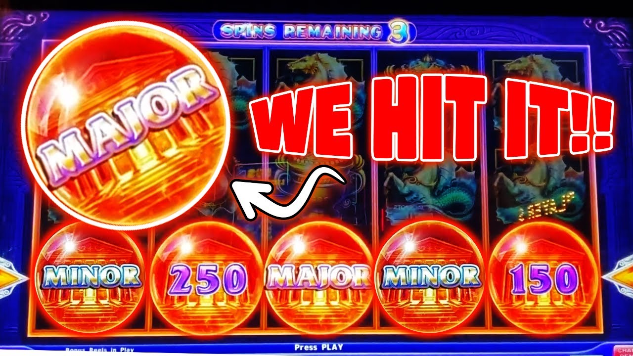 Hitting The Major - LIVE Slot Play *jackpot warning* - YouTube