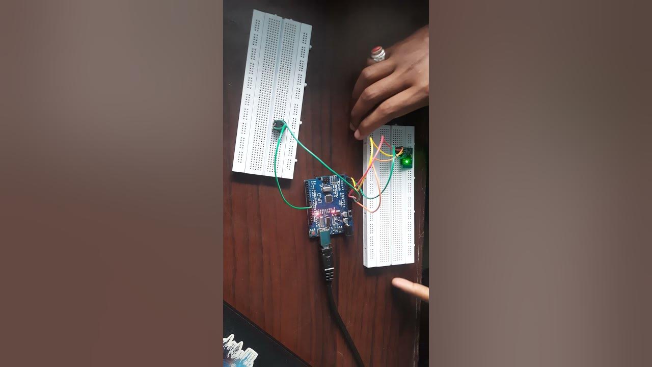 Earthquake Detector using mpu6050 - YouTube