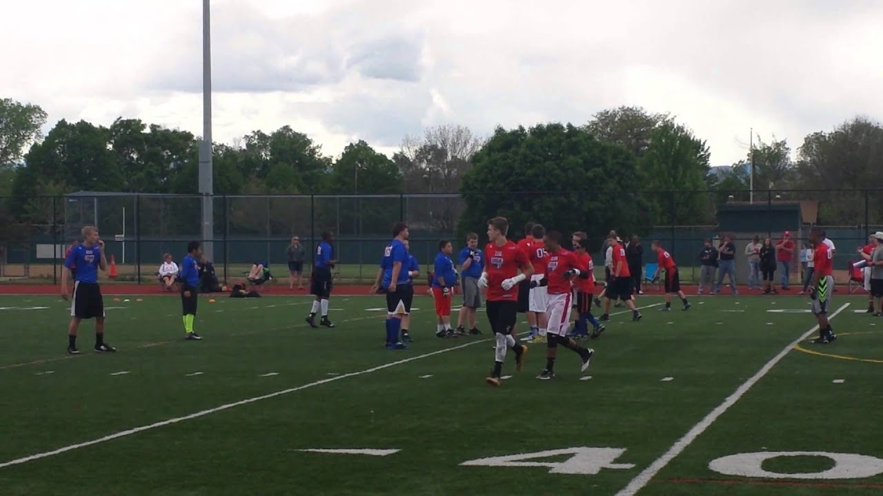 A boy breaking through the line - YouTube