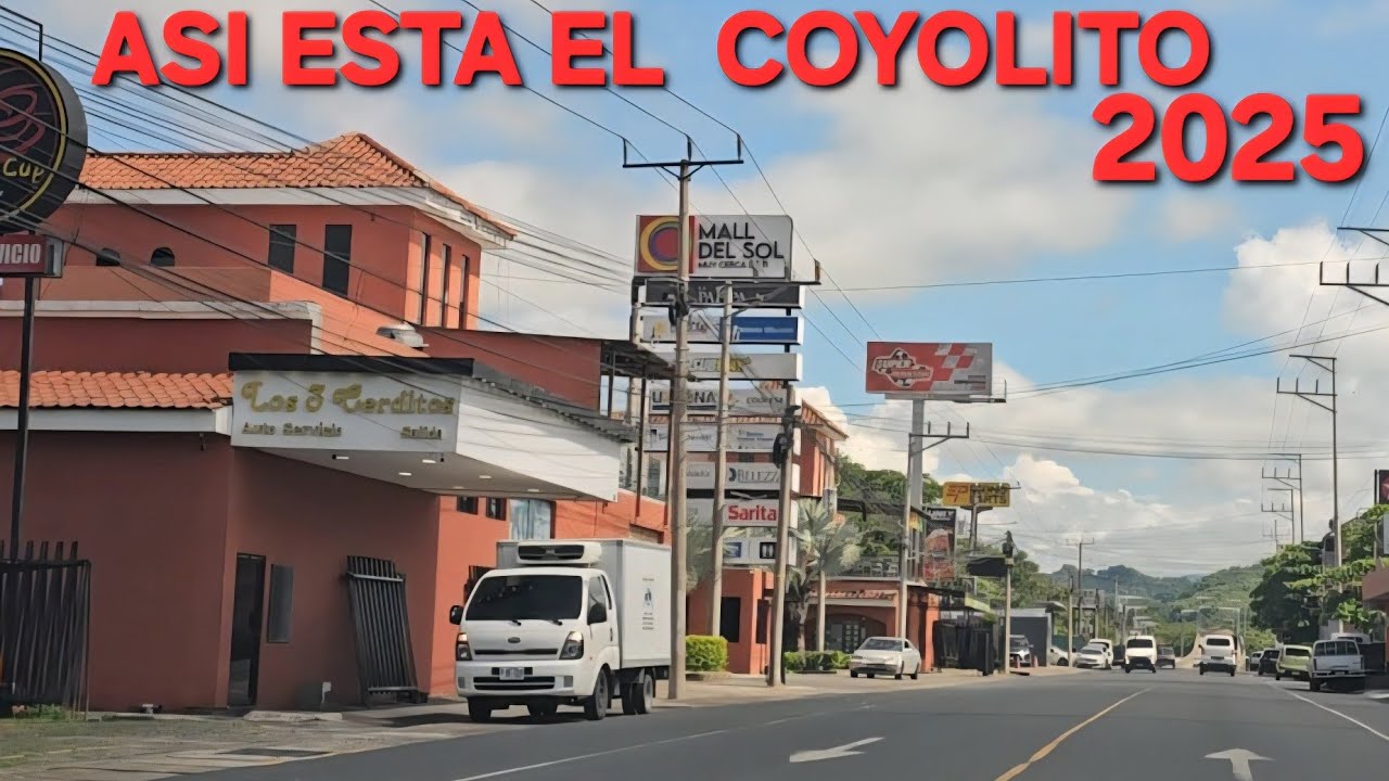 IMPRESIONANTE EL COYOLITO! El comercio está a full, hay de todo un poco ...
