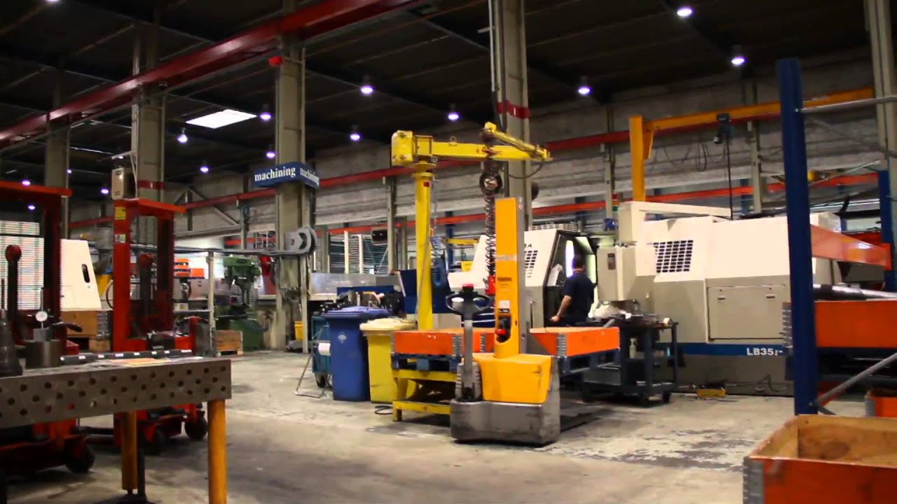 Noise Level During Machining - YouTube