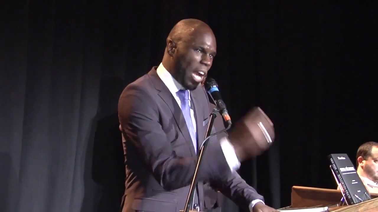 Kemi Séba à la Main d'Or - Supra Négritude - Complet en HD - YouTube