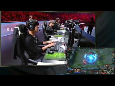 ROX PraY Ashe Arrow Ult stops SKT Duke Teleport to Win the Game SKT vs ROX S6 WORLDS 2016 - YouTube