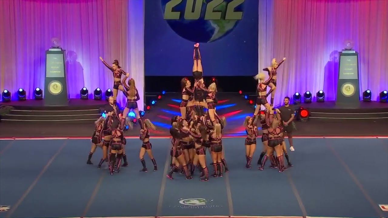 TOP GUN LADY JAGS - WORLD CHAMP BREAKDOWN 2022 - CHEERCENTER 42 - YouTube