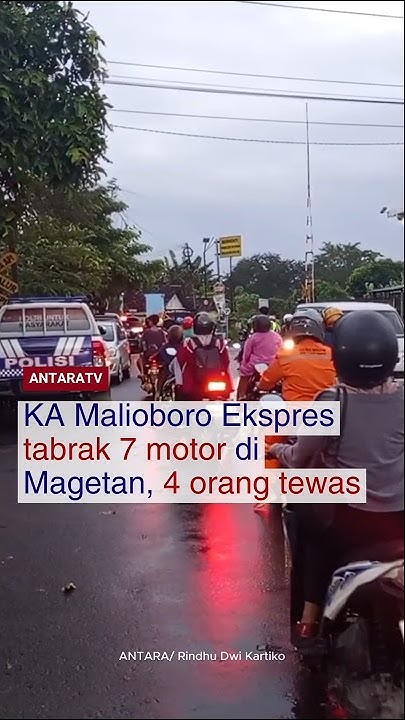 KA Malioboro Ekspres tabrak 7 motor di Magetan, 4 orang tewas - YouTube