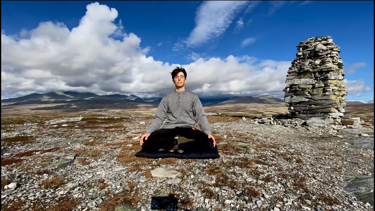 Mindfulness Meditation introduction Movie - YouTube