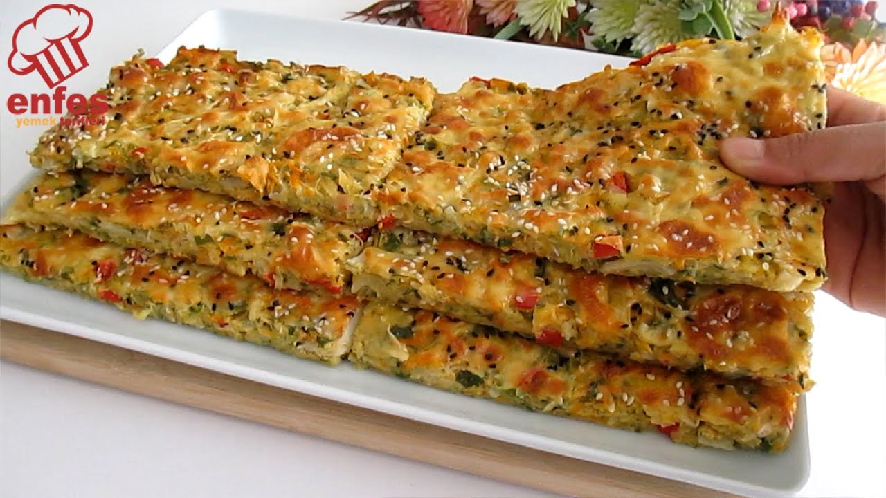 4 KAŞIK UN İLE BİR TEPSİ BÖREK / HAMUR YOĞURMA YOK. YUFKA AÇMAK Y. BOL ...