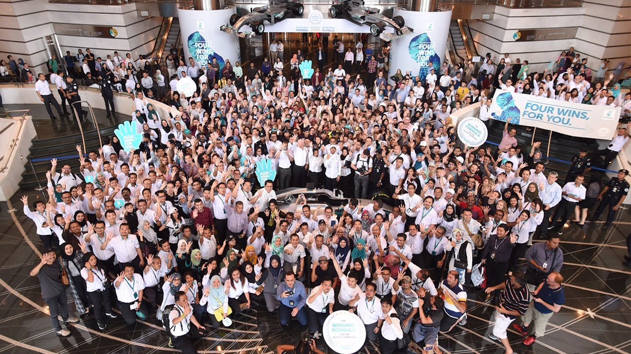 Party in KL! Lewis and Valtteri Celebrate with PETRONAS! - YouTube