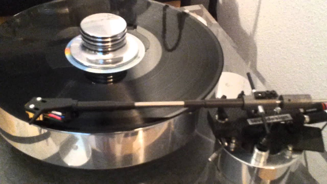 Transrotor Leonardo 25/60M TMD Doppia with Levin Design tonearm - YouTube