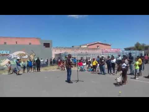 KUILA DAY PERFORMANCE CAPITAL L - DIE LUG - YouTube