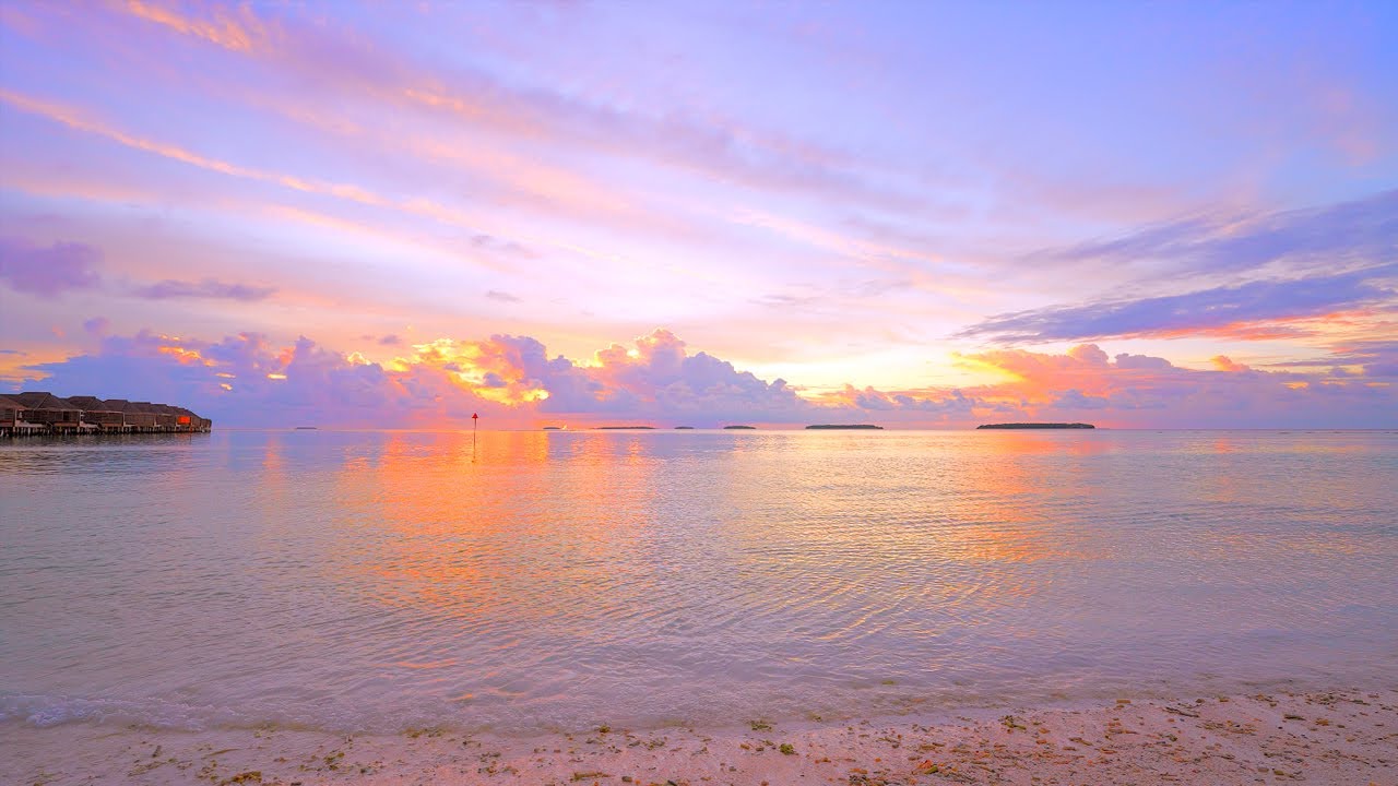 Ocean 4K Ultra HD 🏝 Ocean Waves on a Tropical Island in Maldives - YouTube