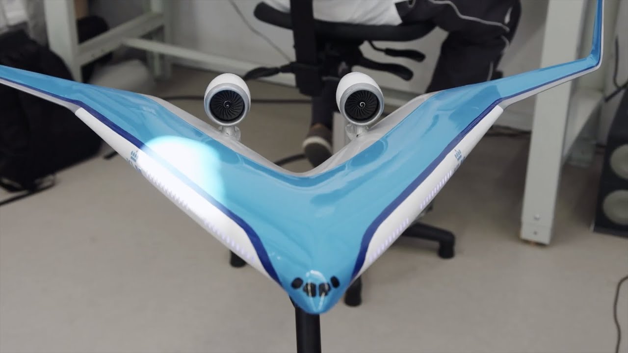 KLM 100 - Thuis in de wereld / At home in the world Teaser - Flying V ...