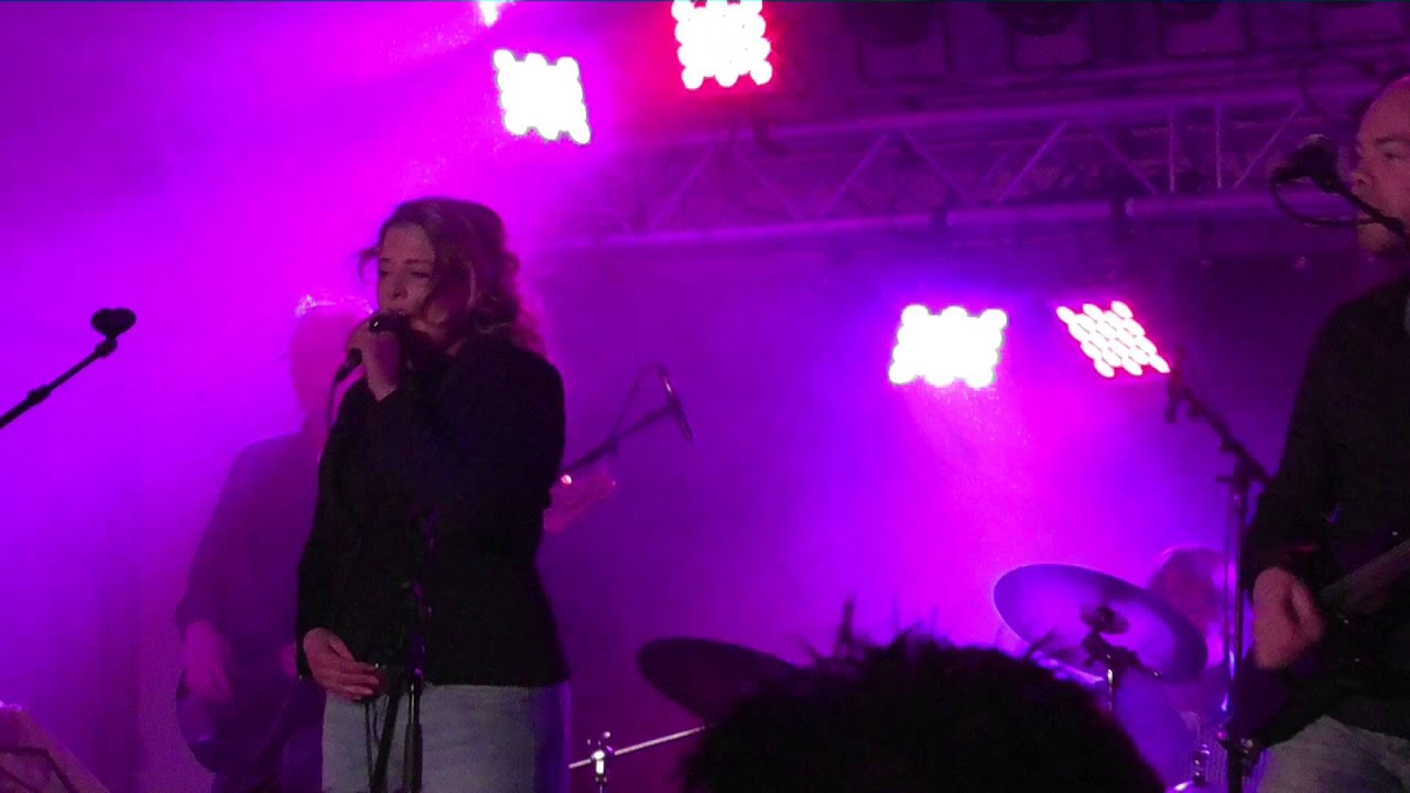 Anne Groot Wassink & Chameleon: not th@t kind @ Eibergen Live - YouTube