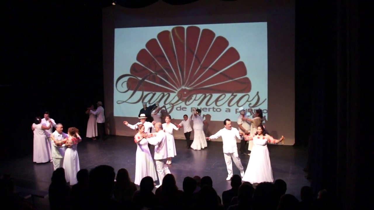 Danzón Nereidas - YouTube