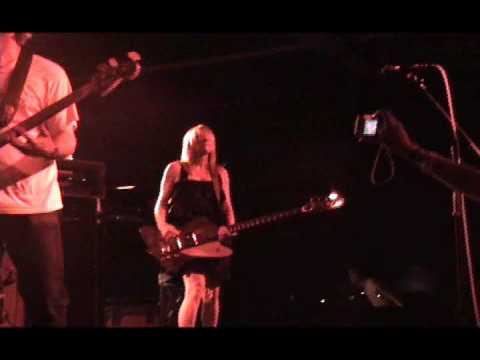 Sonic Youth (LIVE, Nashville, 4/25/08) "Hey Joni" - YouTube