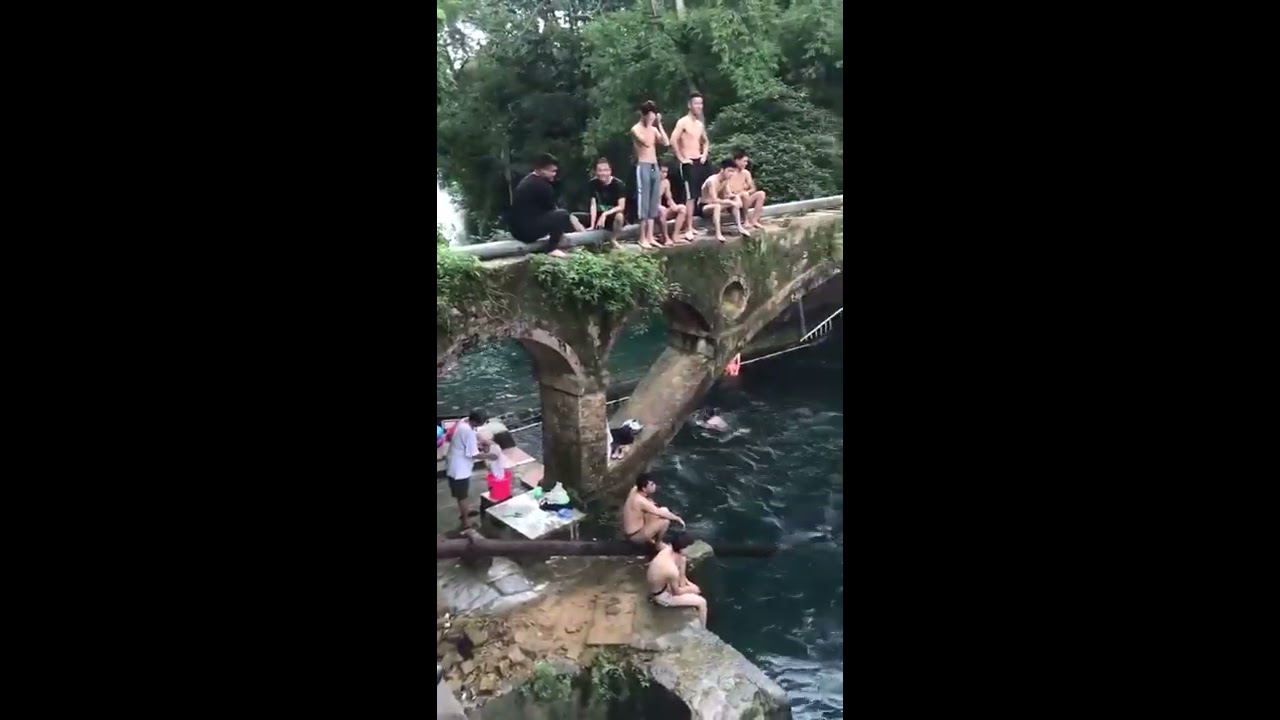 A Natural Perfect Swimming Pool in a Village of China - YouTube