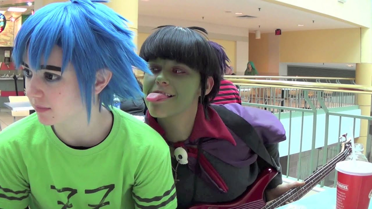 AMKE 2015: Sunday [Homestuck + Gorillaz] - YouTube