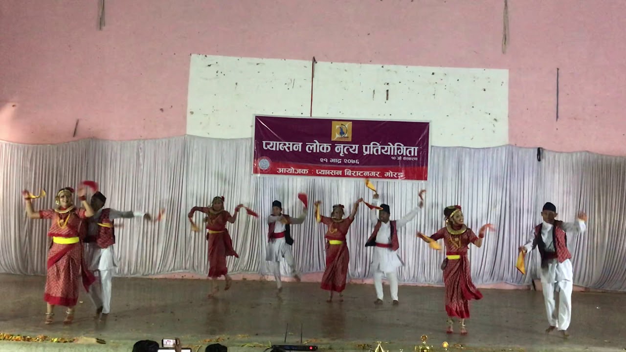 #jhyaure Boli Futena-jhyaure dance - YouTube