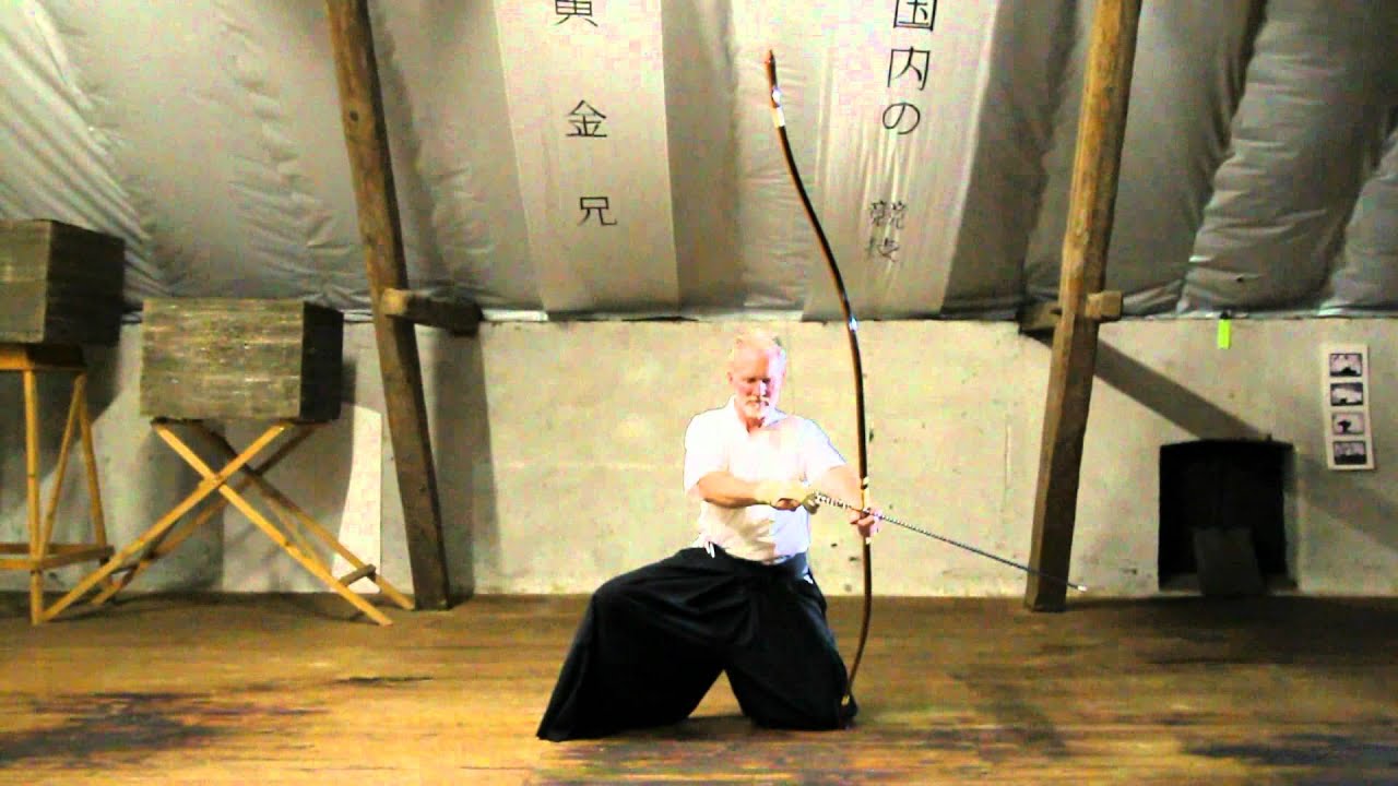 Kyudo - YouTube