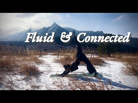 30-Minute Flowy Vinyasa | Fluid & Rooted