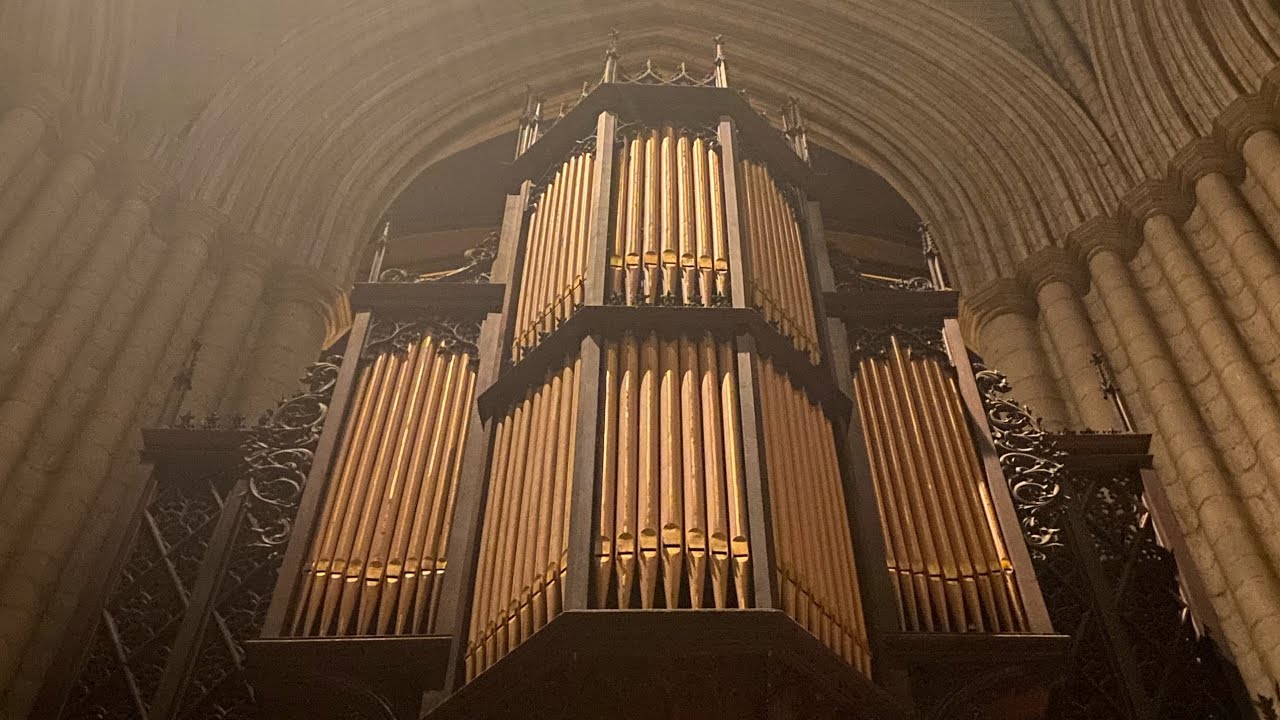 Tuba Tune, C.S Lang - Ripon Cathedral - YouTube