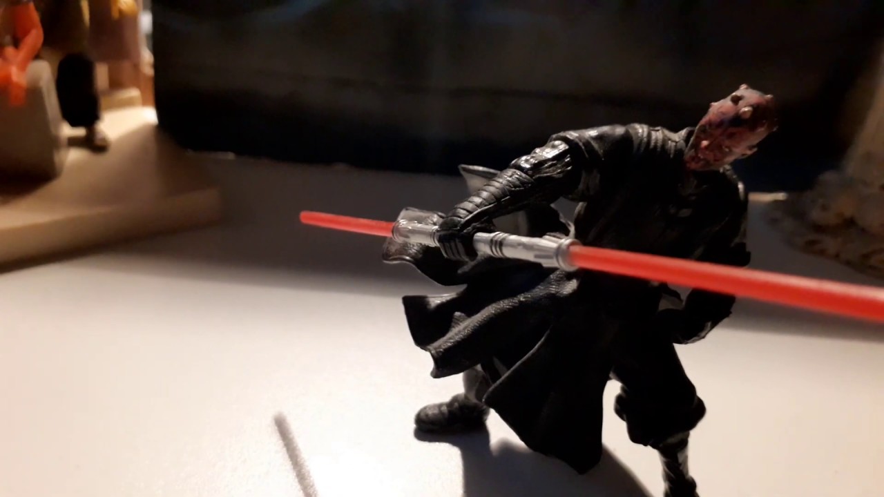 Zombie cop Miller attacks Darth Maul - YouTube