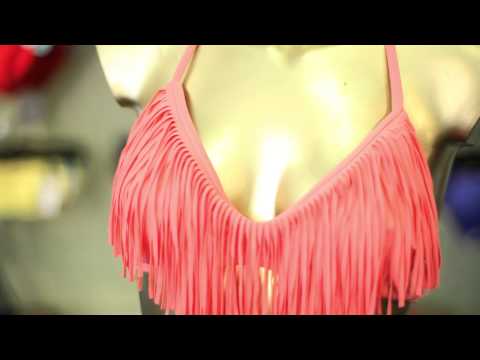 What Bikinis Look Good for Small Girls? : Bikini Fashion