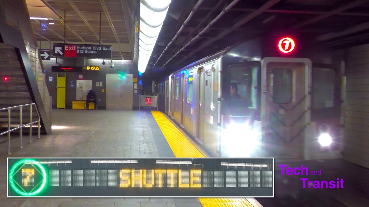 R188 (7) Shuttle operating between Times Square-42nd Street and 34th ...