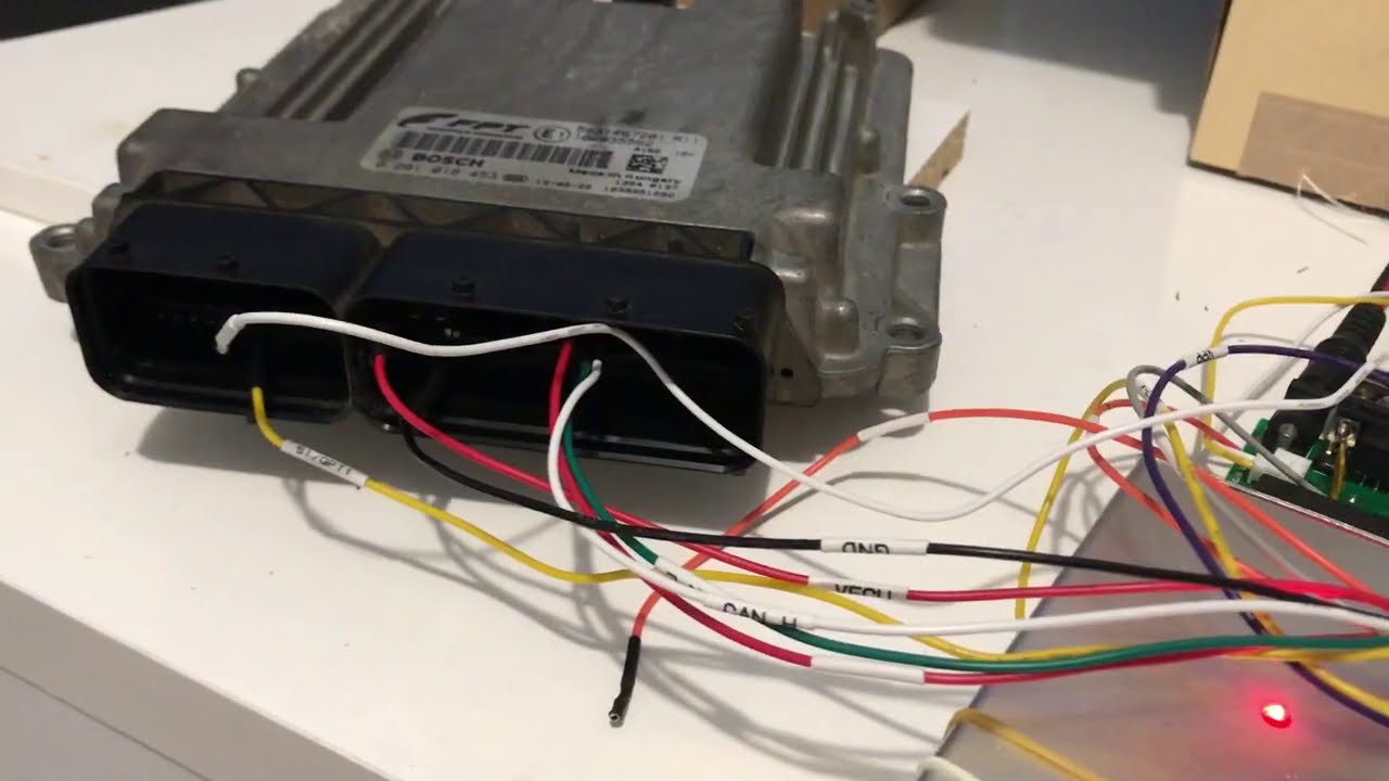 READING Edc17cp52 Iveco on bench with KTM - YouTube