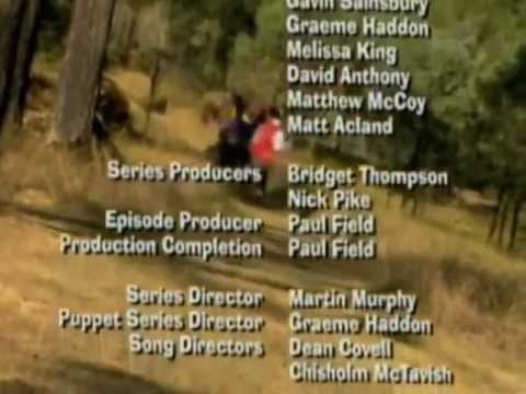 The Wiggles The Pink Towel Chase - YouTube