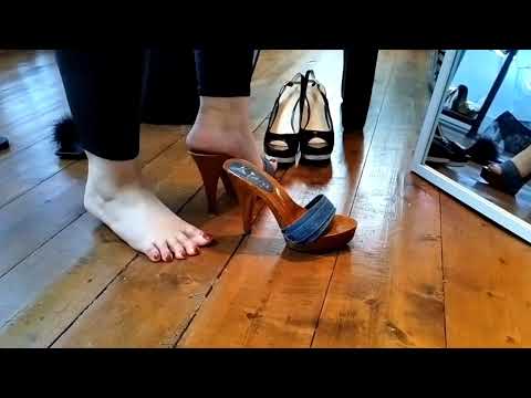 Feet tries high heel mules and slingback