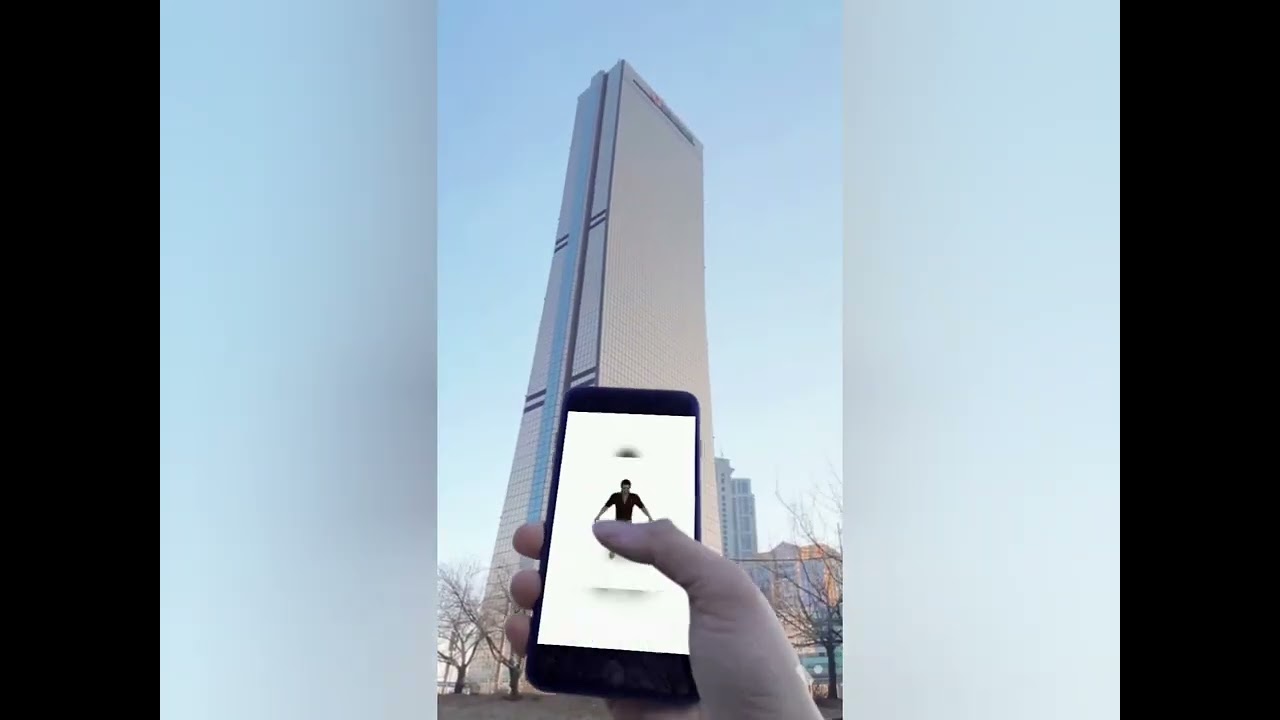 Kiryu kazuma dancing in a building - YouTube