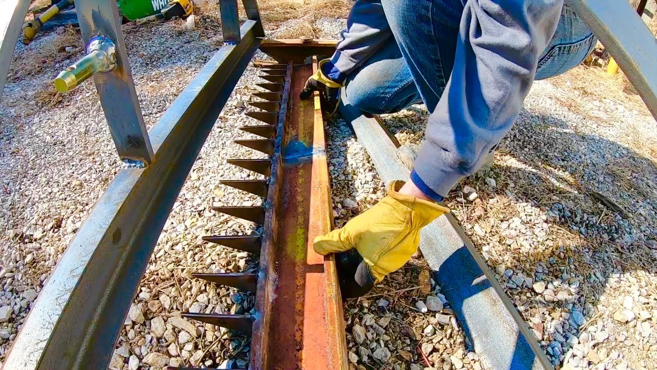 Building a Road Drag / Land Plane with Flip up Ripper Bar - YouTube