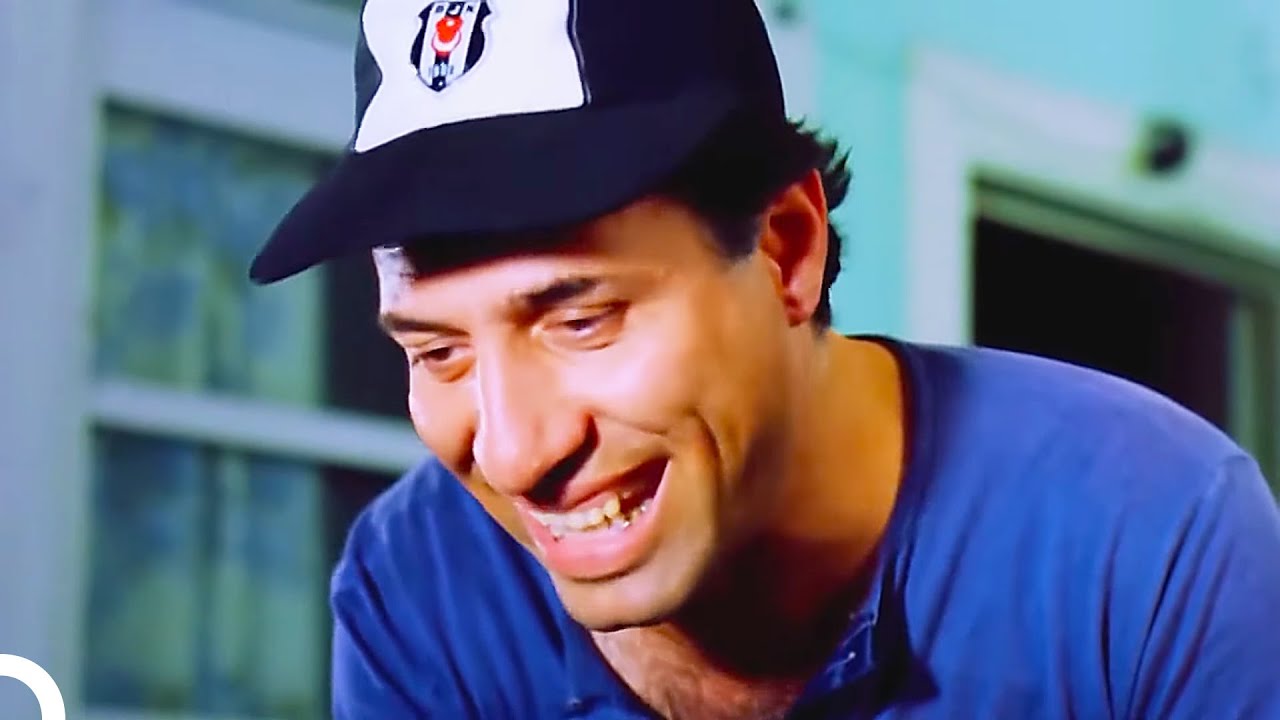 Garip | Restorasyonlu Kemal Sunal Filmi - YouTube